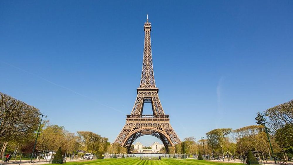 Eiffel Tower Skip The Line Ticket Summit Priority Access With Host | France | Gifting Owl