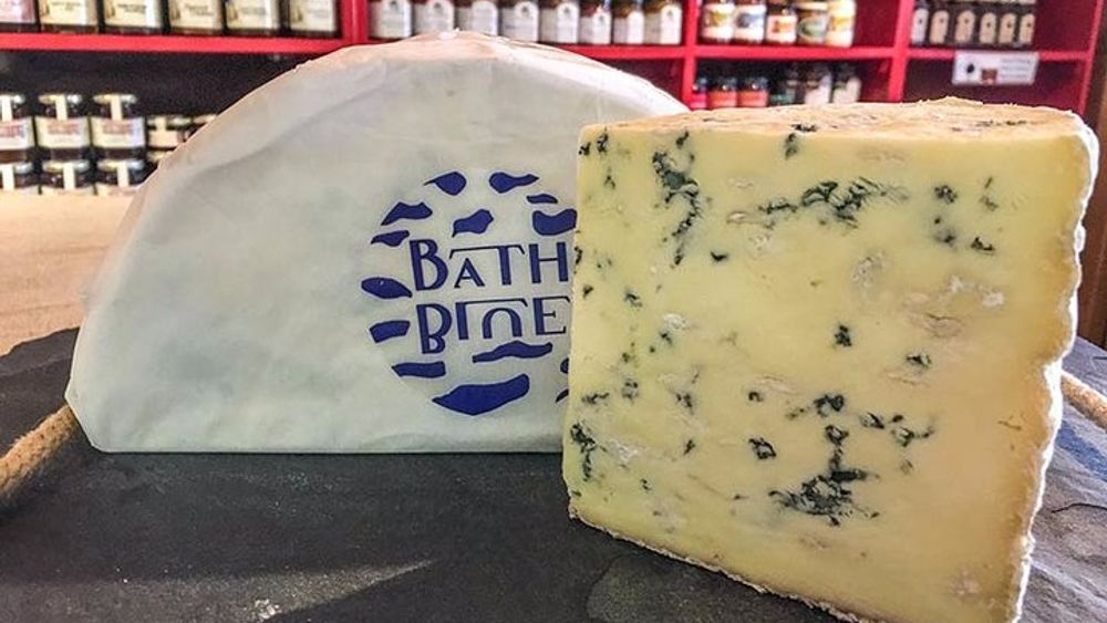 Manchester Cheese-Themed Walking Tour | United Kingdom | Gifting Owl